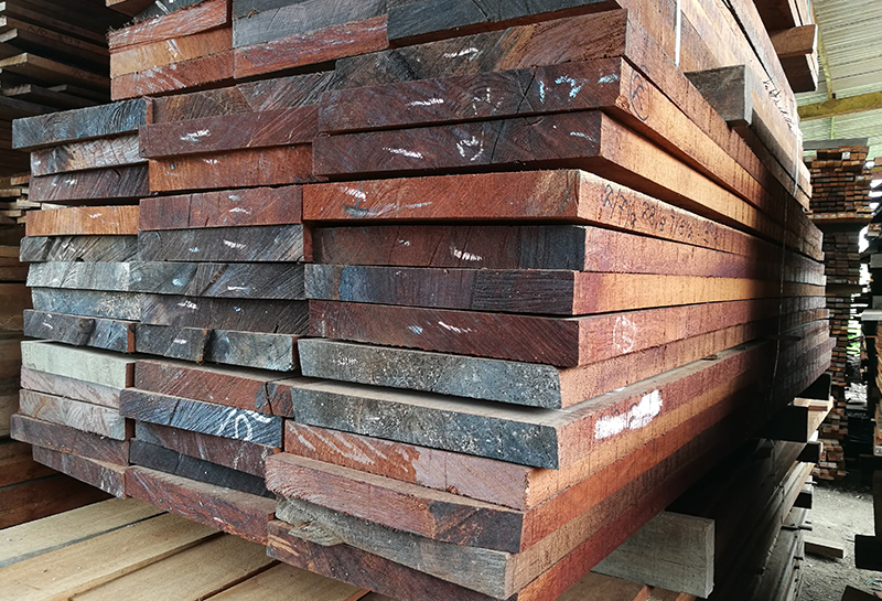 Merbau Staircase Tread - Timber Expert